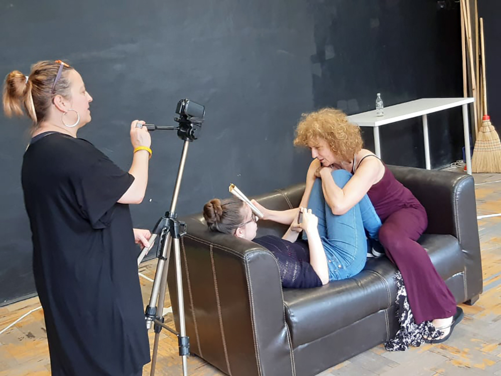 Hogyan ne utáljuk meg önmagunkat életünk közepén? - Nők Lapja