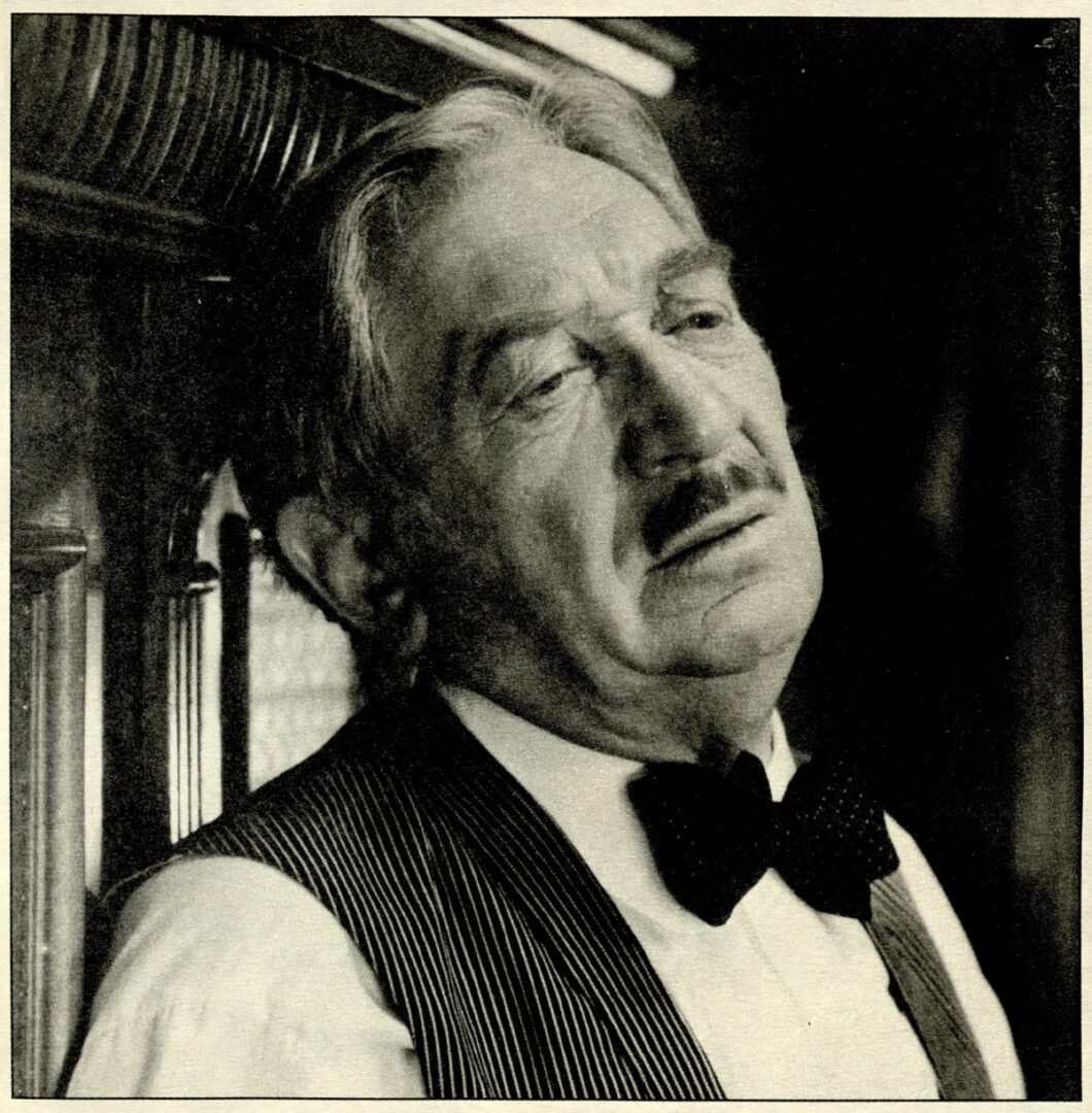 1992: Az utolsó keringő – Csákányi László - Nők Lapja
